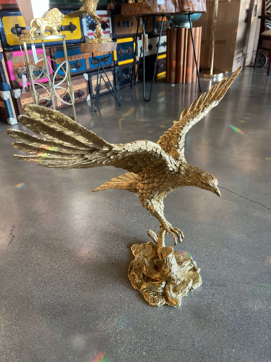 Golden Soaring Hawk Sculpture – A Rare Handmade Italian Masterpiece of ...